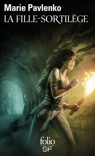La fille-sortilège de Marie Pavlenko - Poche - Livre - Decitre